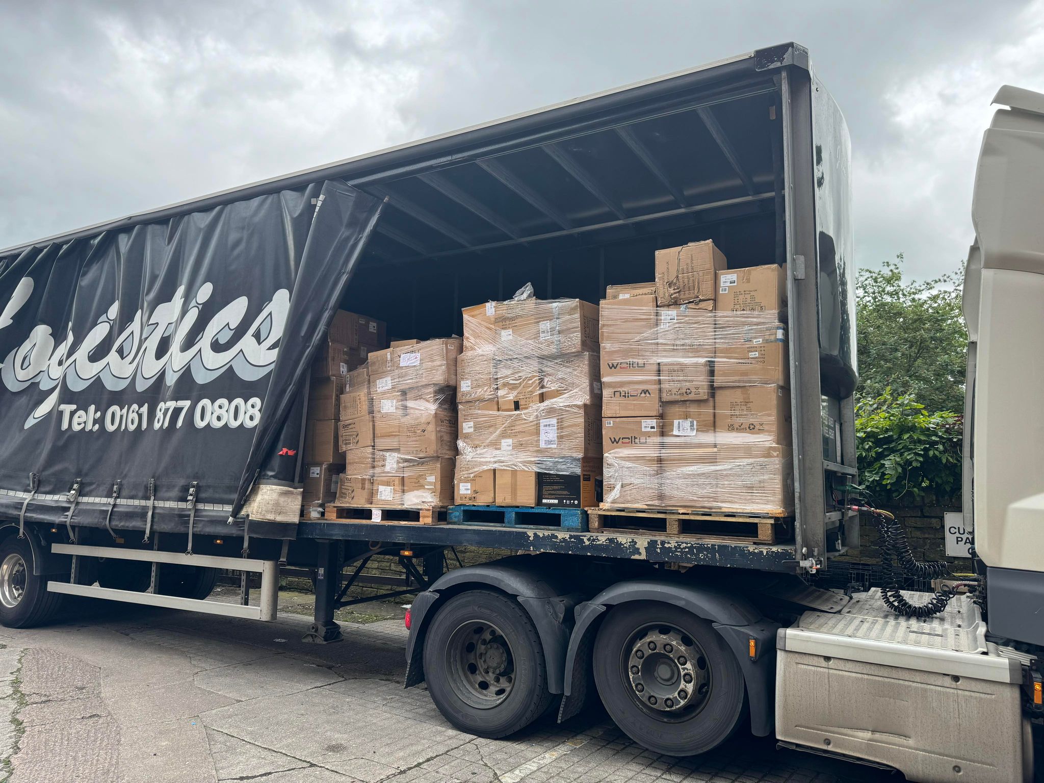 Stockport Pallet Warehouse